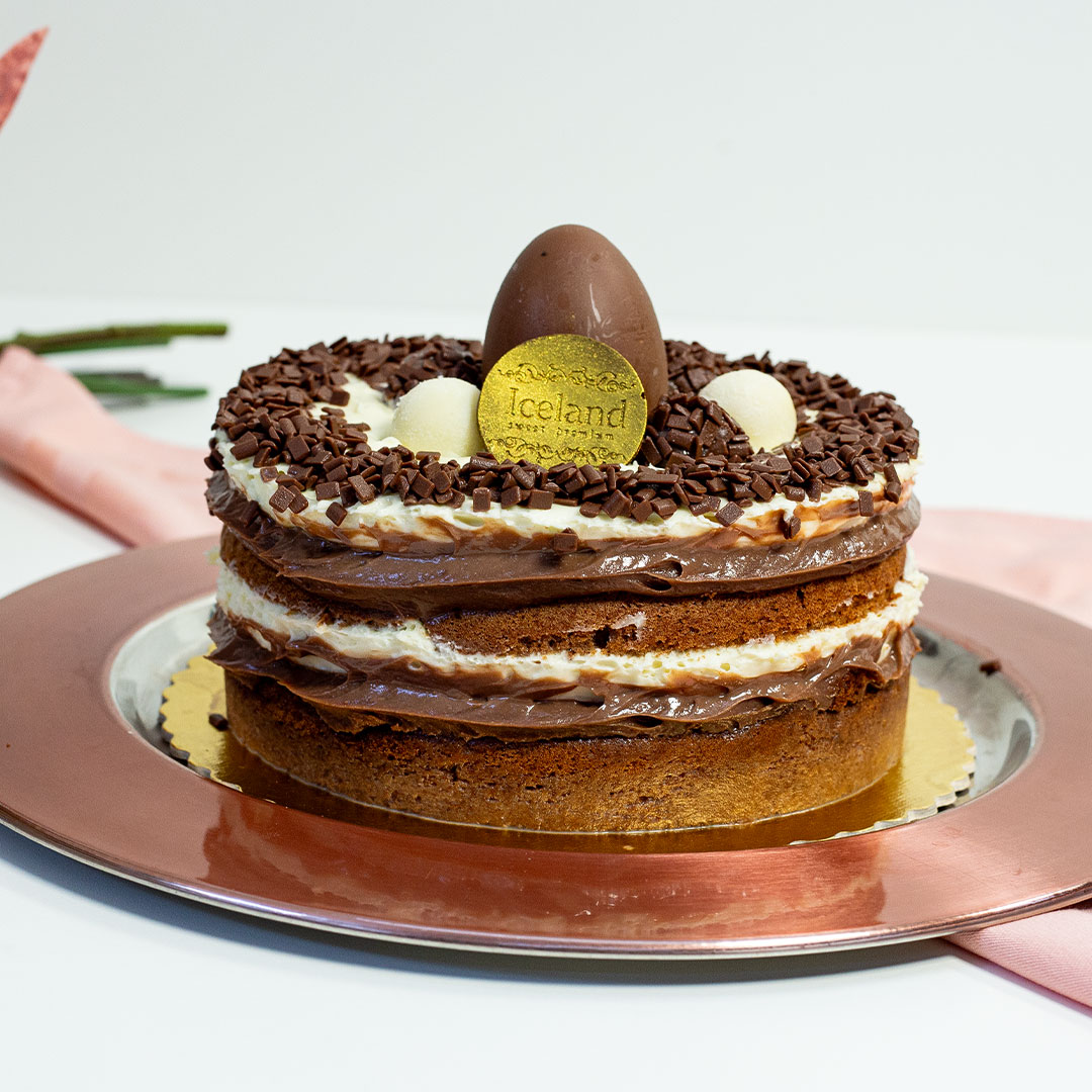 Bolo Kinder Ovo – CONFEITARIA ICELAND